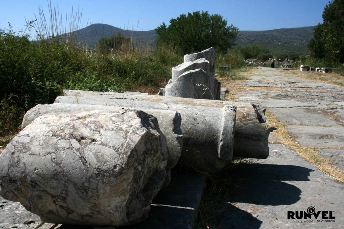 ΤΟ ΗΡΑΙΟΝ ΤΗΣ ΣΑΜΟΥ - Runvel
